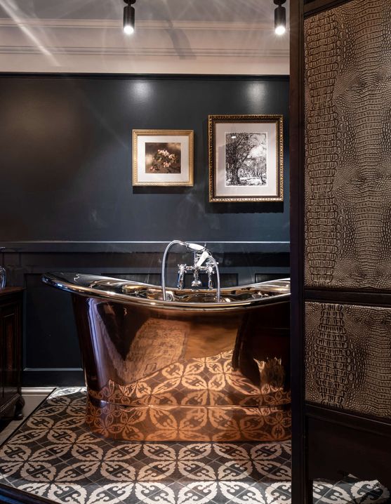 Great British pubs, food and beer, London pubs - Young's Pubs
